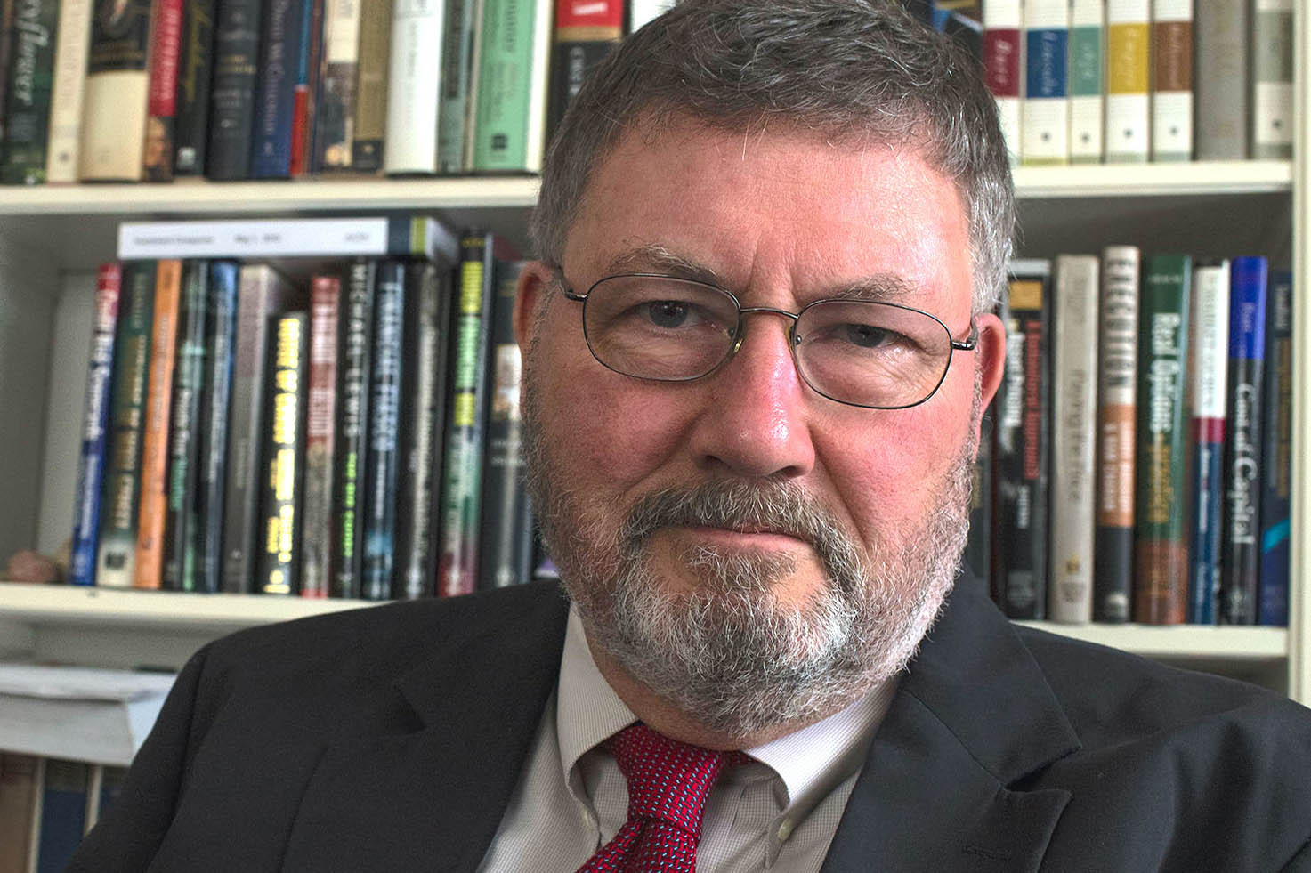 Howe Named SUNY Distinguished Teaching Professor | SUNY Geneseo